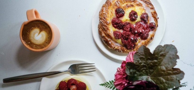 Montréal Bakeries & Cafés - Simple Bites